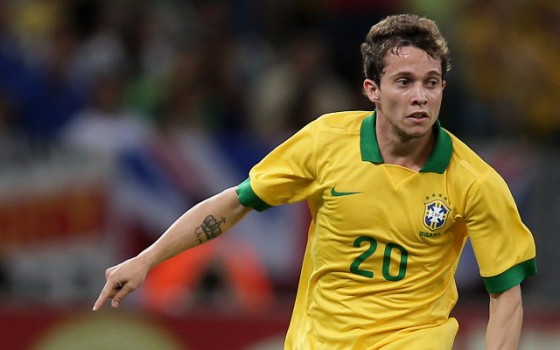 Bernard Brazil Atletico Mineiro | fanatix