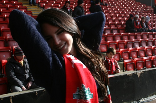 Famous Arsenal fans v celebrity Liverpool supporters - which club is ...